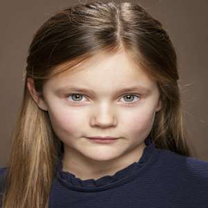 Amelie Metcalfe Birthday, Real Name, Age, Weight, Height, Family, Facts ...